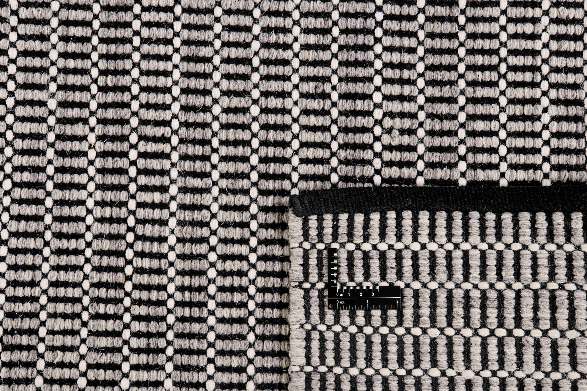 Vloerkleed MOMO Rugs Bricks Grey Multi – Vloerkledenwinkel